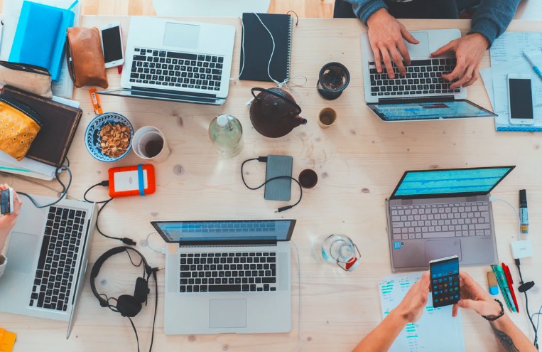 Use of Technology in Business—Why New Isn’t Always Better - Shortform Books