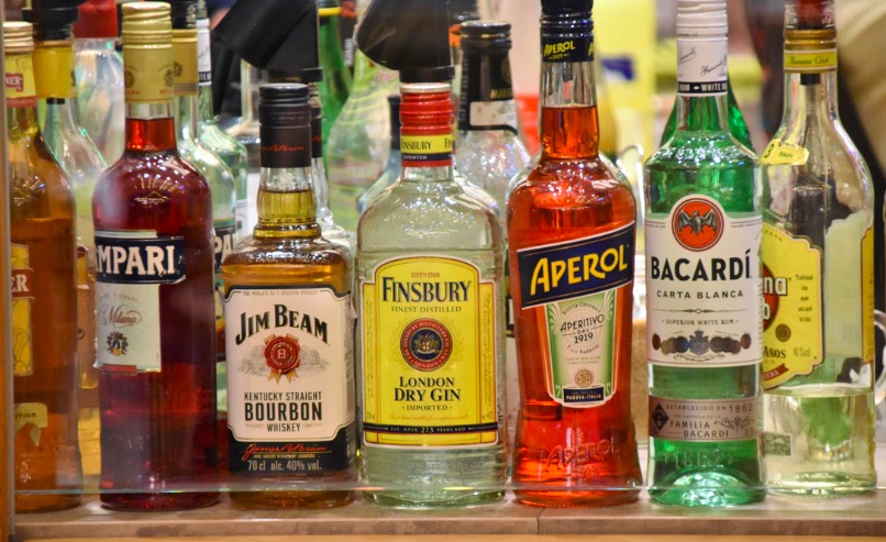 What Are the Negative Effects of Alcohol Advertising? - Shortform Books