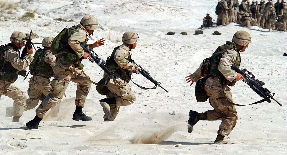 How Does the Military Chain of Command Work? - Shortform Books