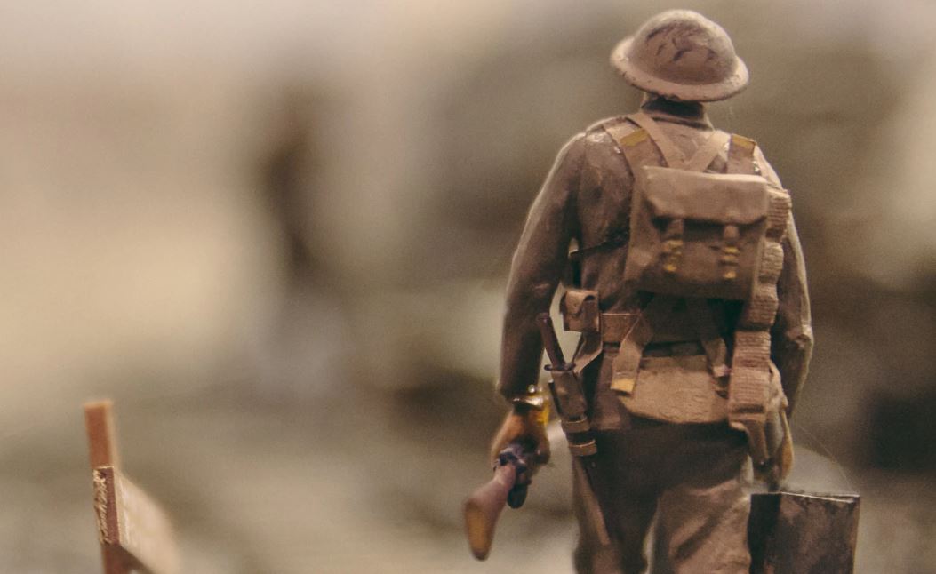 Edward Snowden: Army Experience With 18 X-Ray | Shortform Books