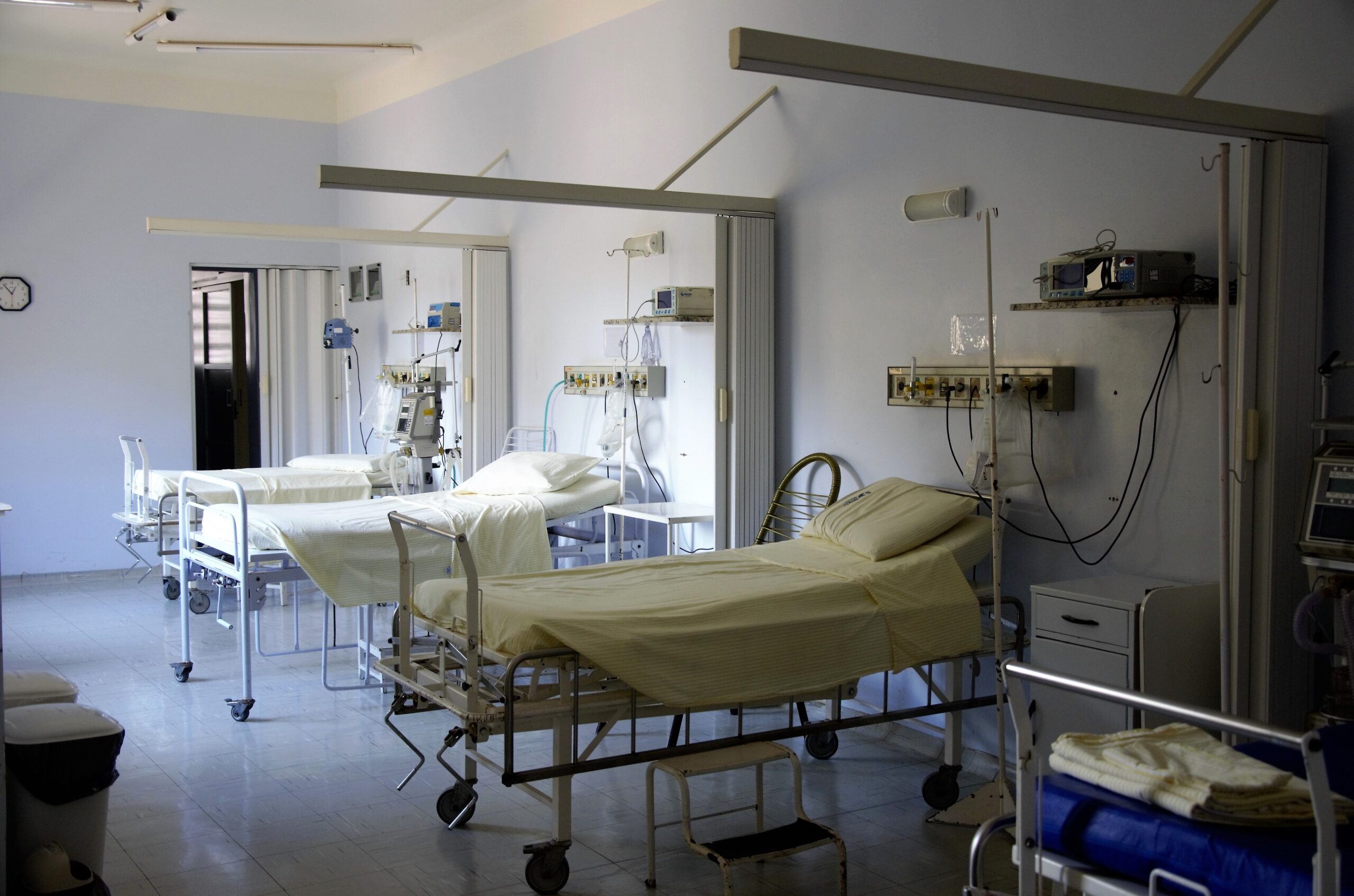 Peter Cardinal: Ebola Case from Kitum Cave? | Shortform Books