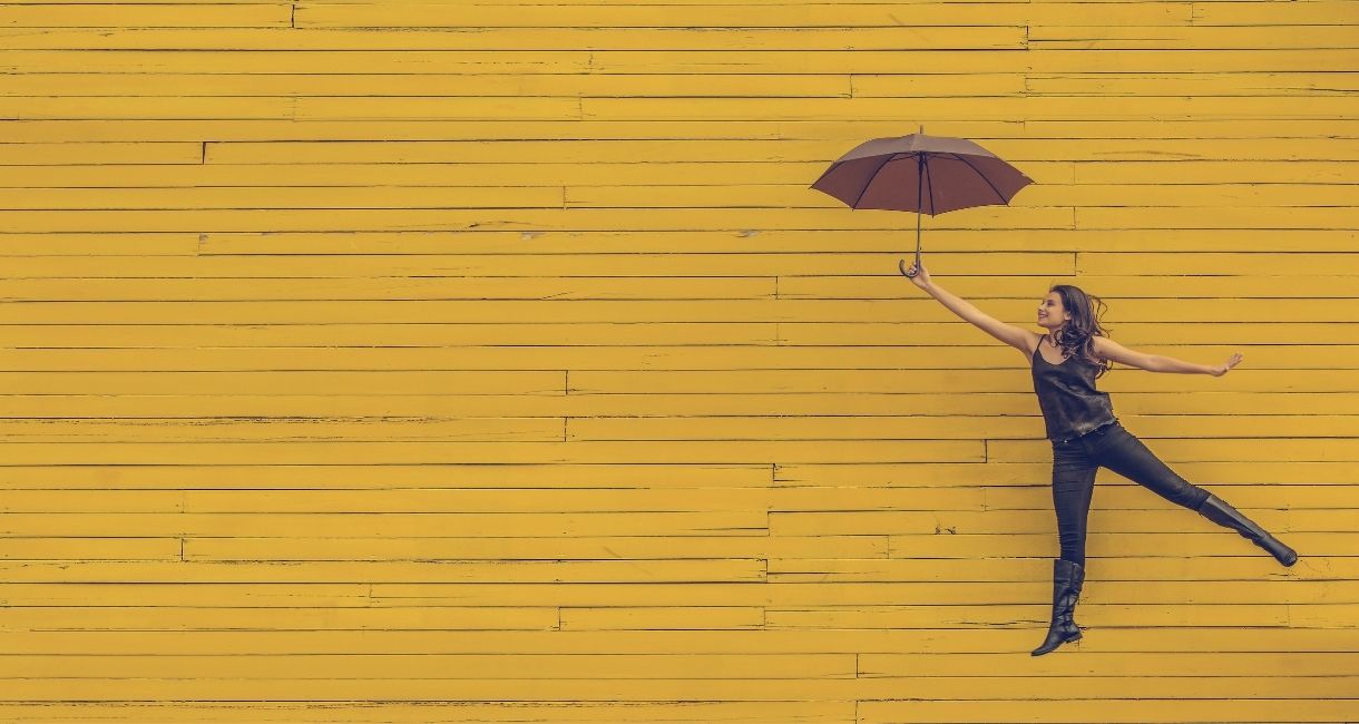 Stay Happy and Positive With 6 Simple Practices | Shortform Books