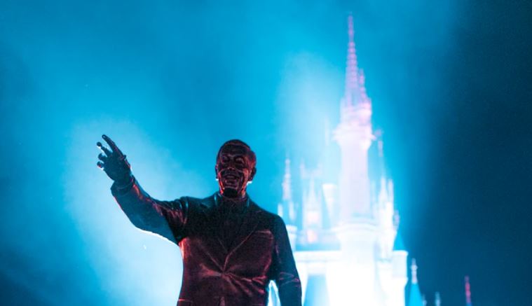 The Rise and Fall of Disney CEO Michael Eisner | Shortform Books