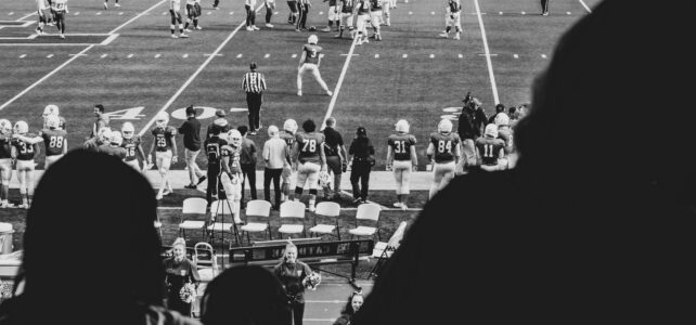 Coach O: The Blind Side Coach Impresses Oher - Shortform Books