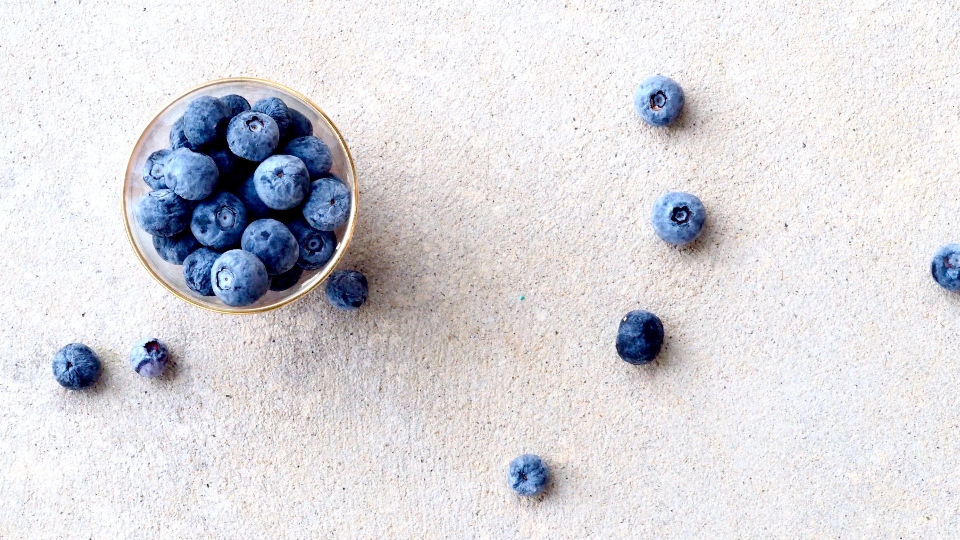What Are the Most Nutrient-Dense Fruits and Berries? | Shortform Books