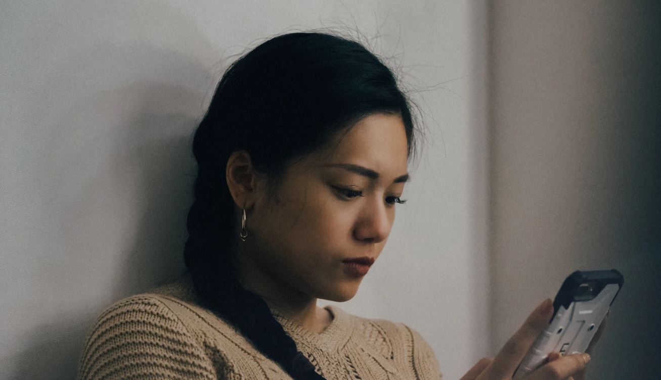 Victimhood Chic: Blaming Others Means More Problems | Shortform Books