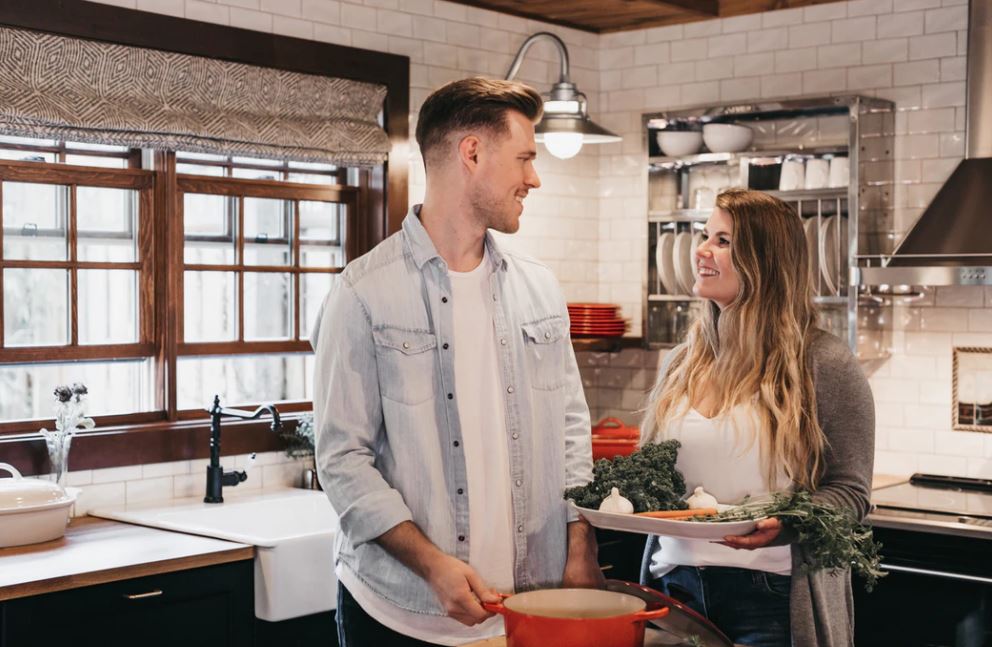 How to Make Your Husband Listen to You | Shortform Books
