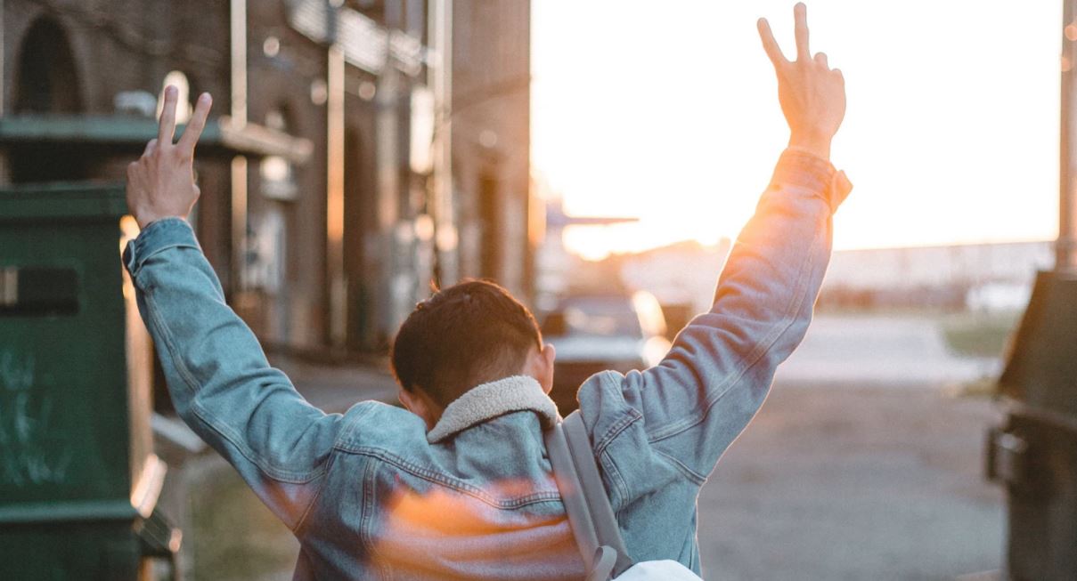 The Subtle Art of Not Giving a F*ck: Book Overview (Mark Manson ...