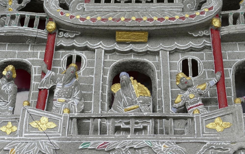 How Taoism and Zen Buddhism Are Connected (Alan Watts) | Shortform Books