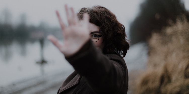 Avoiding Responsibility: How It Harms Mental Health | Shortform Books