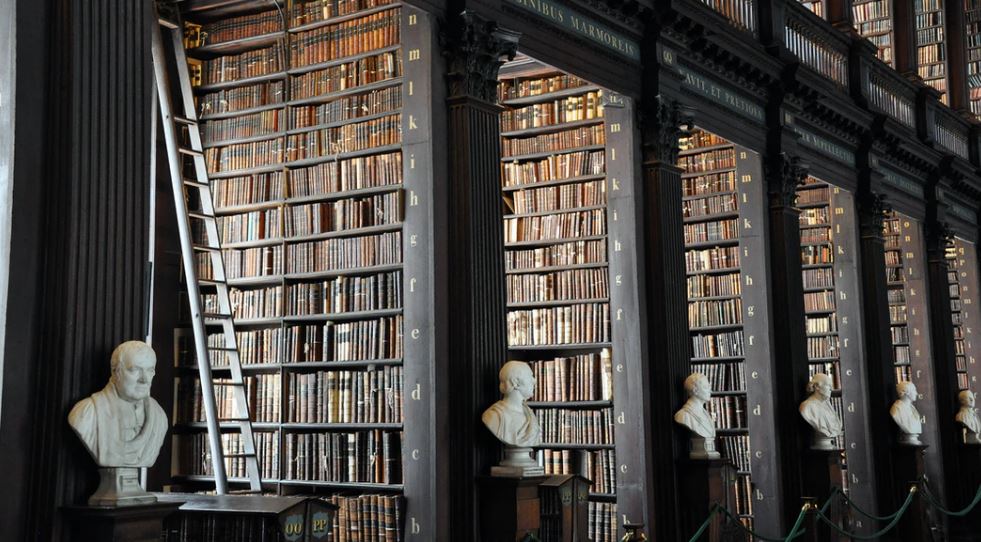 Reading Philosophy: How to Get Started | Shortform Books
