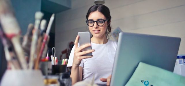 Avoid Distractions at Work: Make a Deep Work Space - Shortform Books