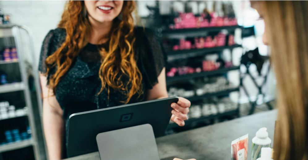 Service-Oriented Selling: To Sell Is to Serve | Shortform Books