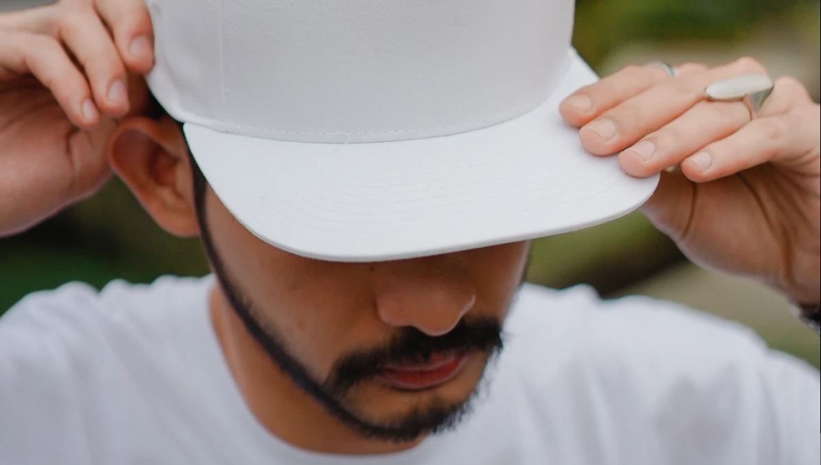 The White Hat Thinking: The Impartial Hat | Shortform Books