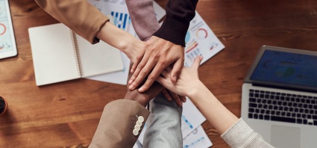 The 3 Keys to Building a Strong Organizational Culture - Shortform Books