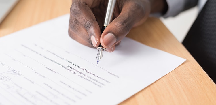 Use Ulysses Contracts to Make Rational Decisions | Shortform Books