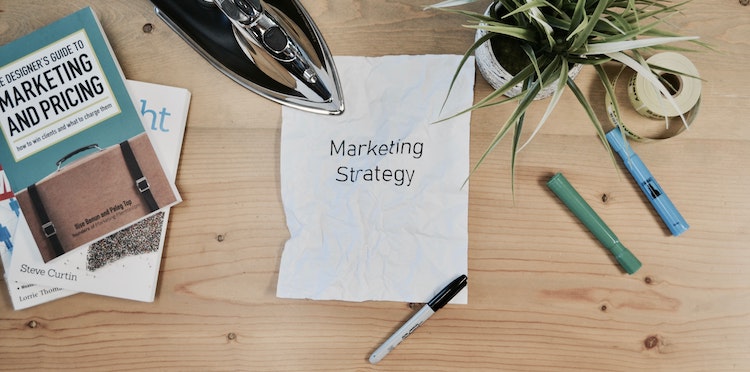 Al Ries and Jack Trout: How to Prepare for Positioning | Shortform Books