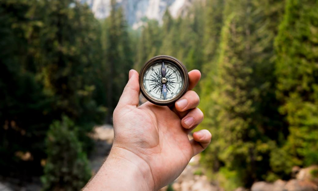 How to Find and Follow Your Inner Compass in 4 Steps | Shortform Books