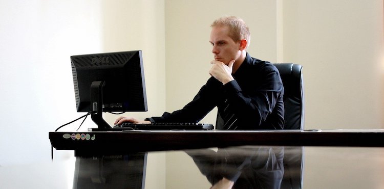 The Brain on Autopilot: How It Impacts Productivity | Shortform Books