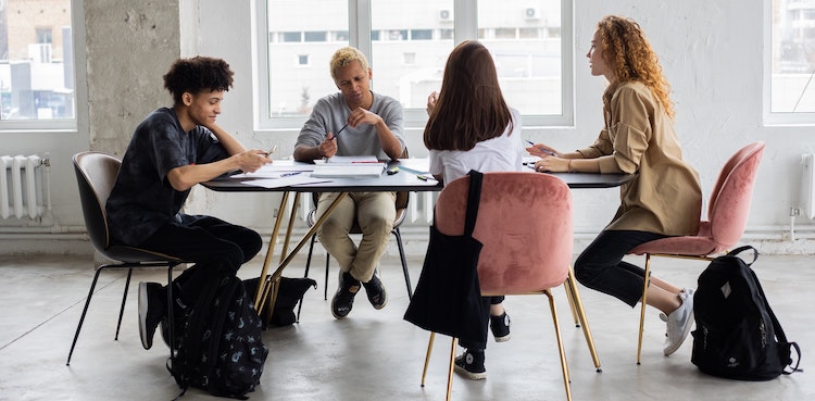 Battlefield of the Mind Study Guide: 4 Positivity Prompts | Shortform Books