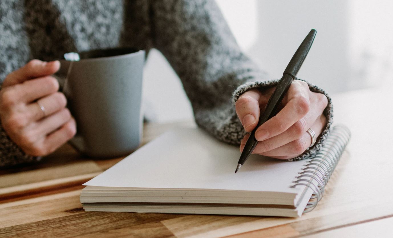 The 5-Step Guide to Simple Writing | Shortform Books