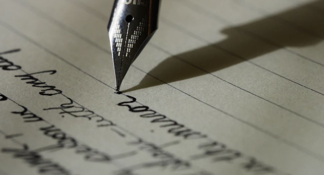 How Top-Down Writing Hurts Your Creative Process | Shortform Books