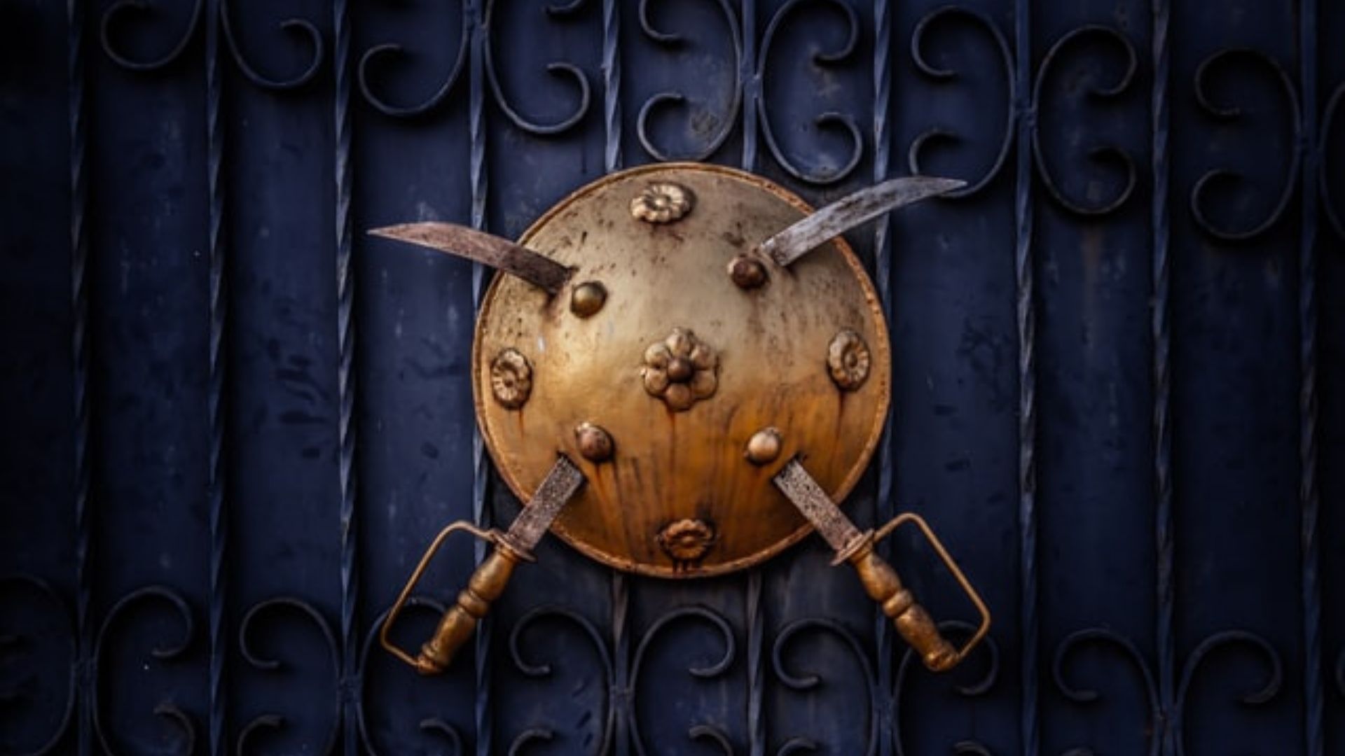 Sun Tzu's Five Factors of Successful Military Action | Shortform Books