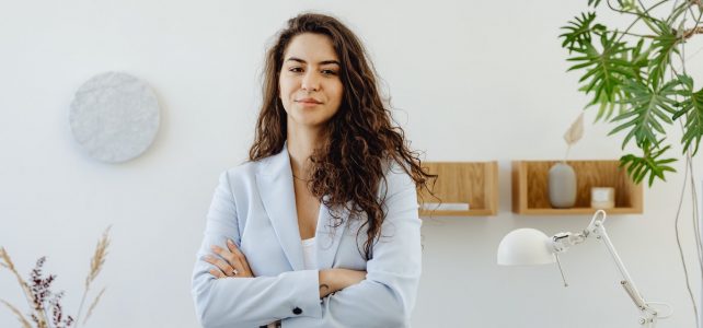 Visionary Management Style: Serving as a Role Model - Shortform Books