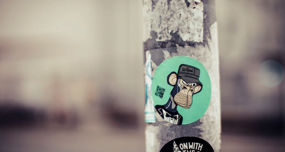 Best NFT Blogs and Podcasts to Follow in 2022 | Shortform Books