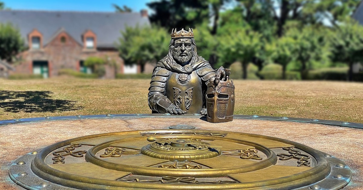 The Father Archetype: Good King or Tyrant (Maps of Meaning) | Shortform ...