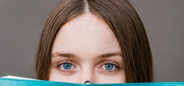 How to Improve Your Peripheral Vision for Speed-Reading & More ...