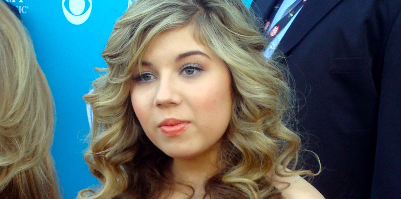 Jennette McCurdy and Her Mom's Toxic Relationship | Shortform Books